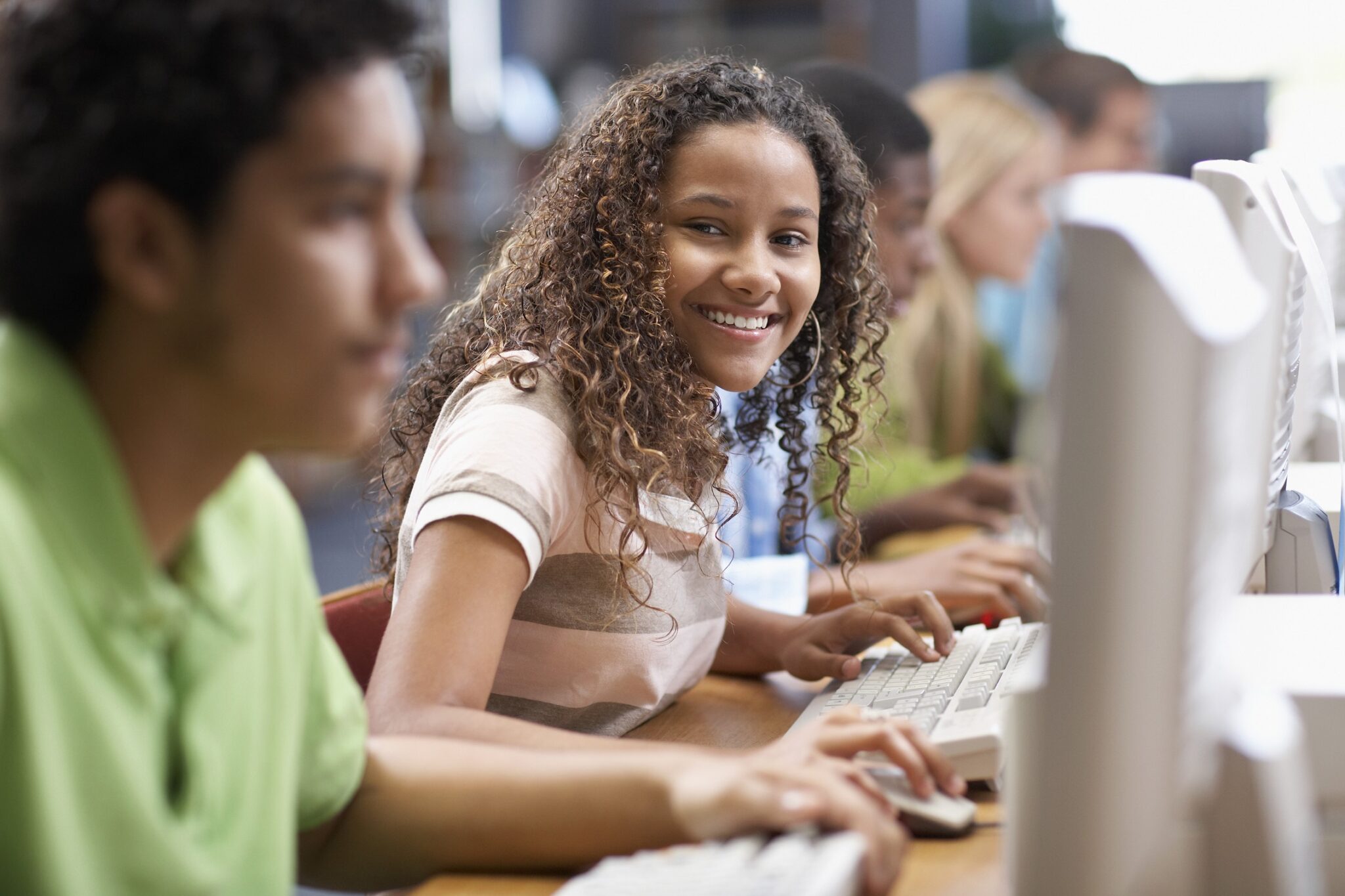 Determining the Ideal School Furniture - Edwards & Hill Office Furniture